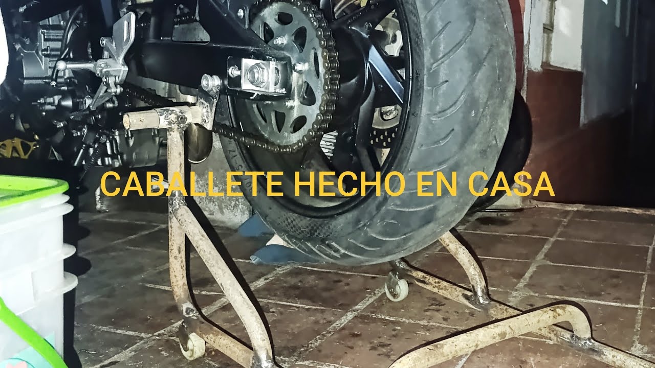Cómo fabricar un caballete o burro para moto en casa. - YouTube
