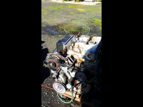 Bmw d35 marine diesel - YouTube
