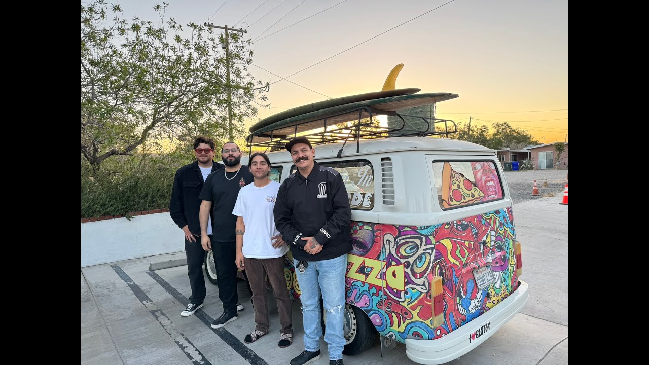 Los Kombi Interview Cross Eyed Cow Pizaa - YouTube