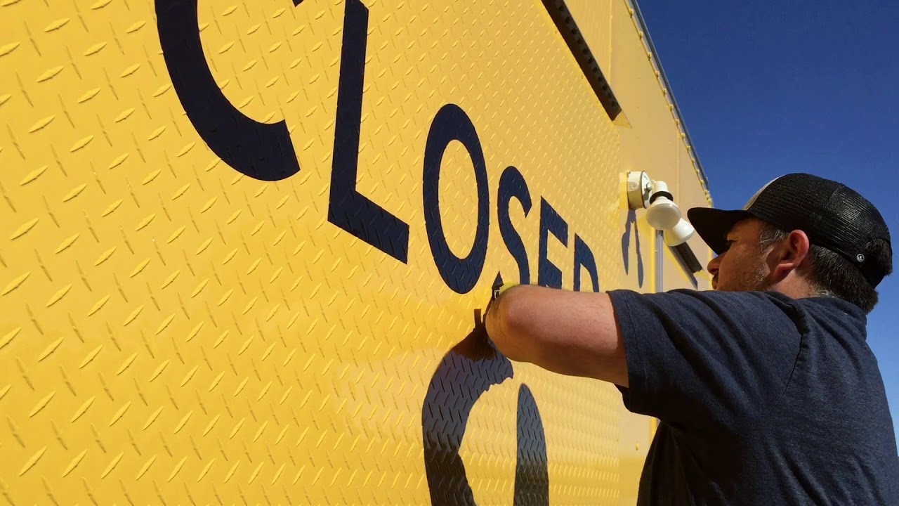 Applying Vinyl Letters on Metal Diamond Plate - YouTube