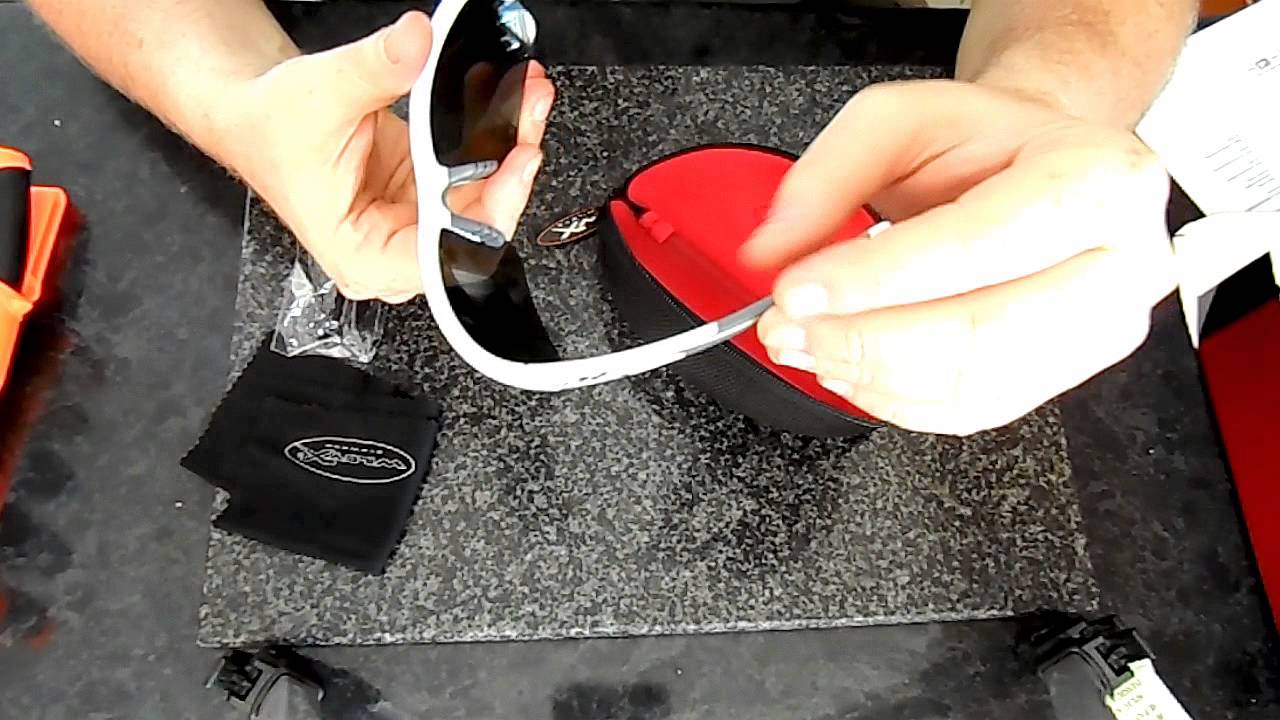 Wiley X Saint - YouTube