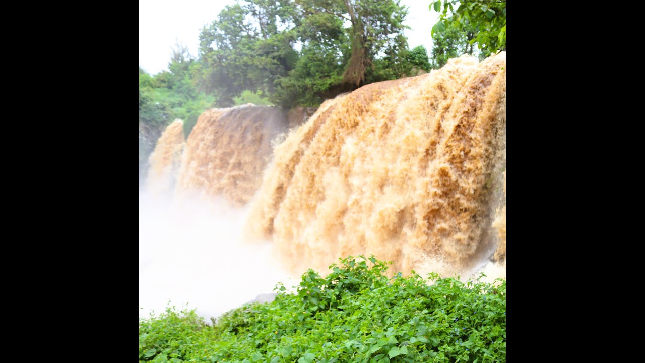 RUIRU RIVER WATER FALL RIGHT NOW AND IN DRY SEASON - YouTube