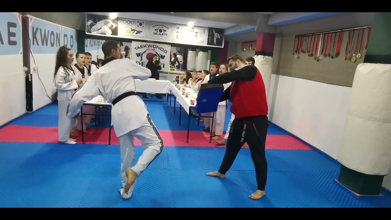 Ditelindja 43 e Master Dervish Delijaj. - YouTube