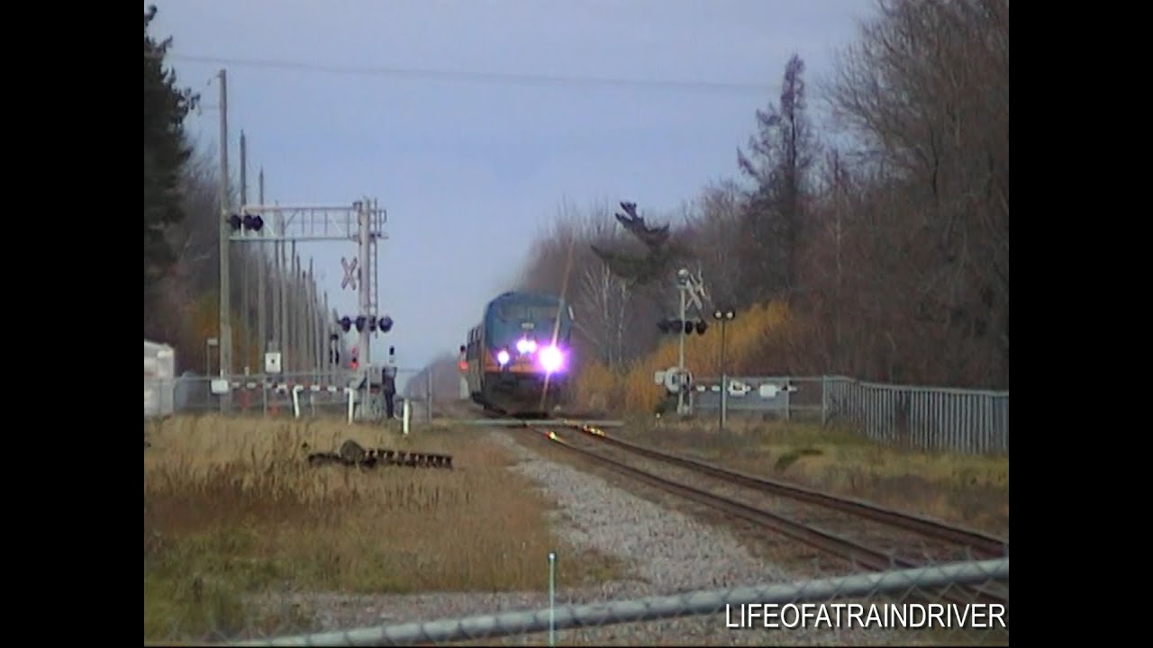 VIA Rail's P42's + LRC's Blast Through Town With Original K5LA Horns ...
