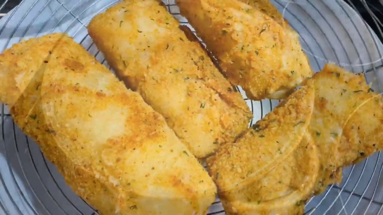 Risoles Ayam (Indonesian Chicken Rissoles) - YouTube
