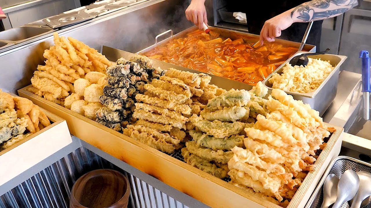 Popular Street Food in Korea (Tteokbokki, Fried food, Kimbap, Sundae, Fish cake) - YouTube