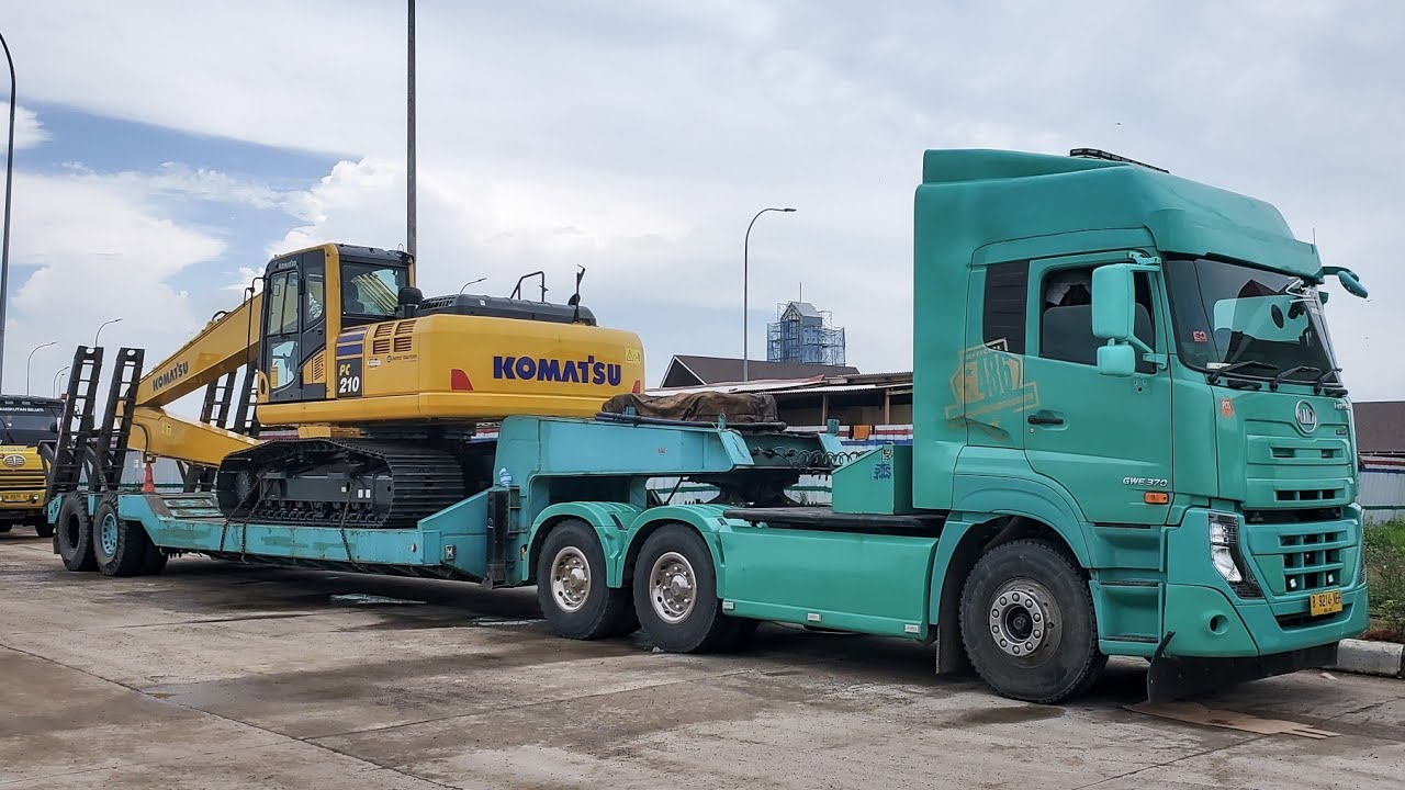 Akhirnya Bertemu dengan UD Quester GWE 370 Pertama-nya 486. - YouTube