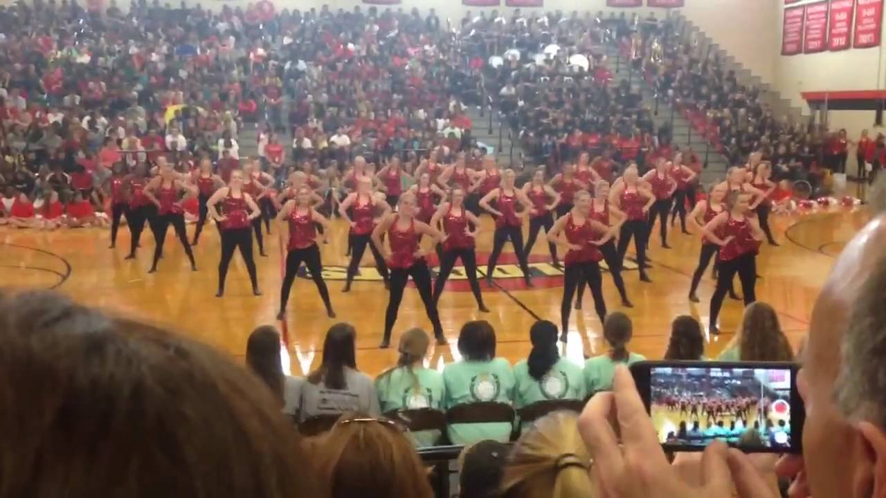 Lake Highlands Highlandettes Pep Rally 2015 - YouTube