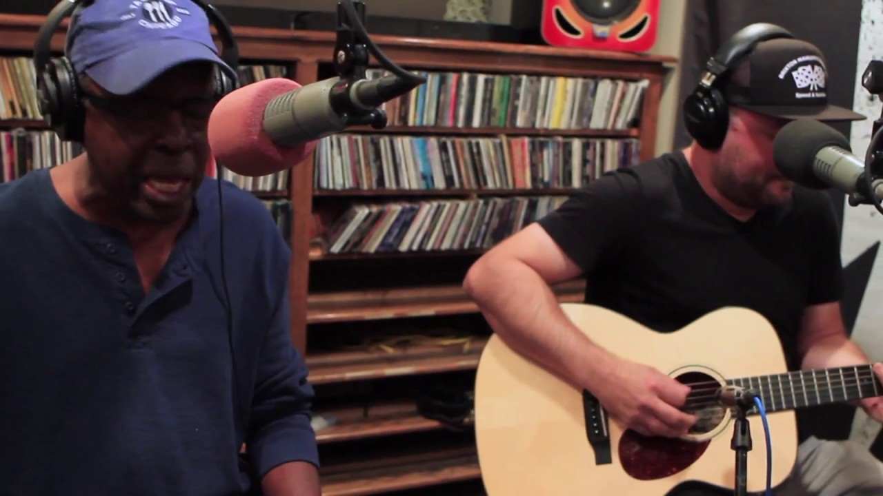 Charles "Wigg" Walker - I Got to Get Out of My Heart - Live on ...