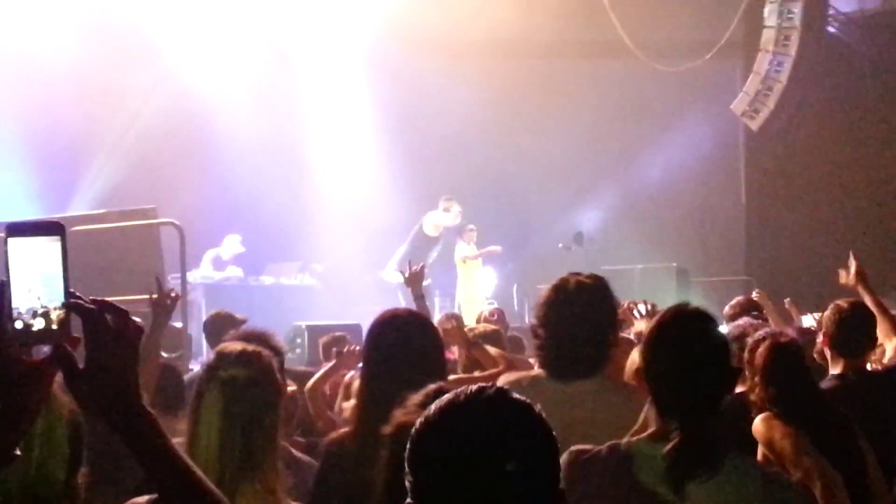 Technotronic Live at Luna Park 25/03/17 - Get up - YouTube