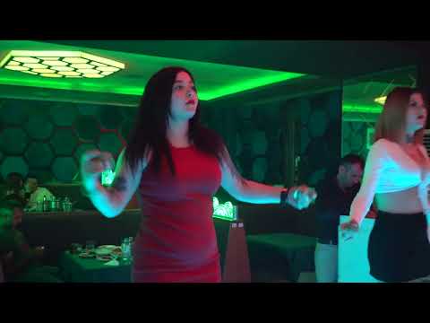 VOLKAN TUNCAY  EBRU GELMİŞ İZMİRDEN