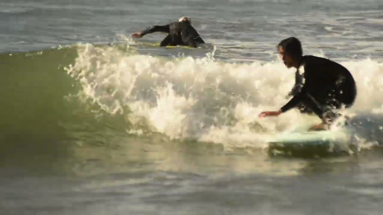 CRIME THR Finless Surfing - YouTube