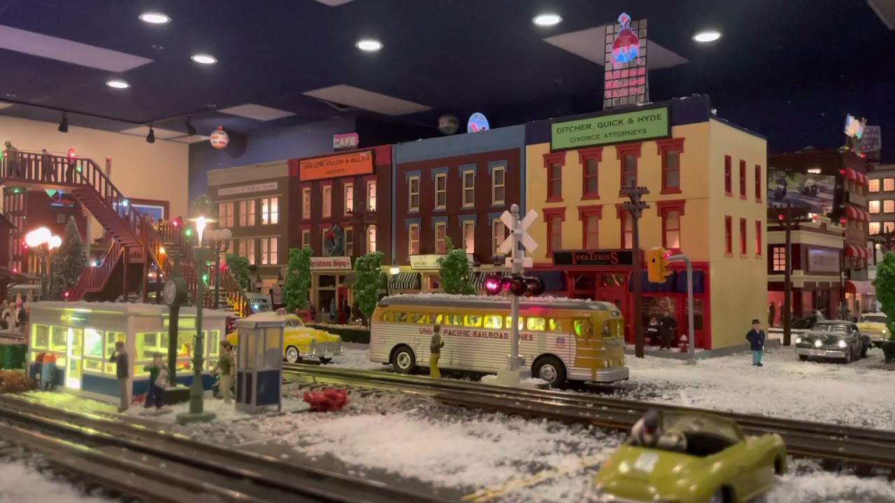 Old Town Model Railroad Depot 11/4/2021 SP 4294 Military Train - YouTube