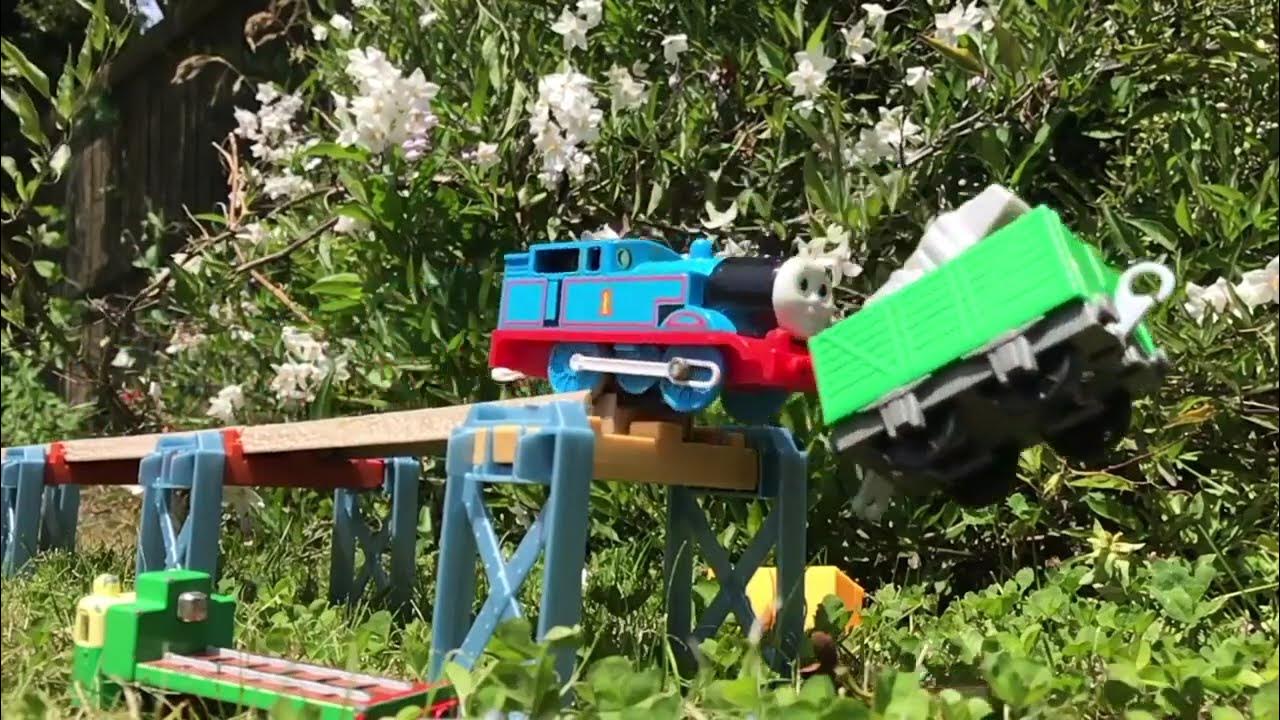 SLOW MOTION TOY TRAIN CRASHES COMPILATION - YouTube