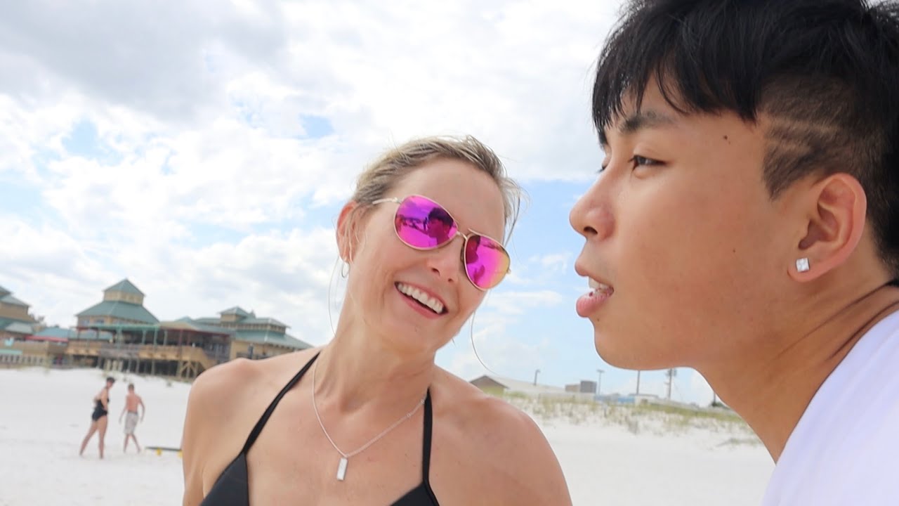 Catching Milfs In Florida Youtube