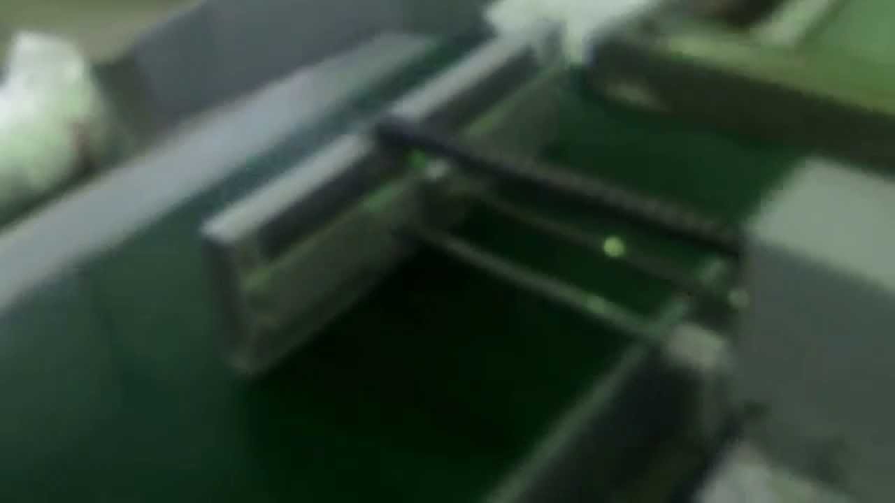 Pusher Reject Mechanism with metal detector - YouTube