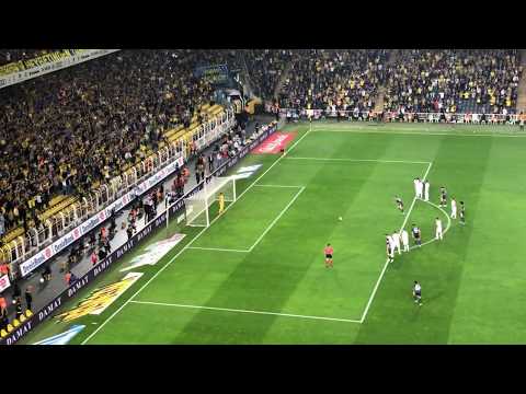 Vedat Muriqi penaltı golü, gol sevinci ve anons