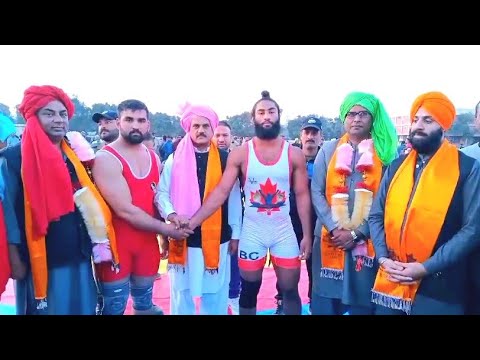 Abdul Rehma Butt Pehlwan Pakistan Vs Jastej Sing Pehlwan Mundi Canada ...