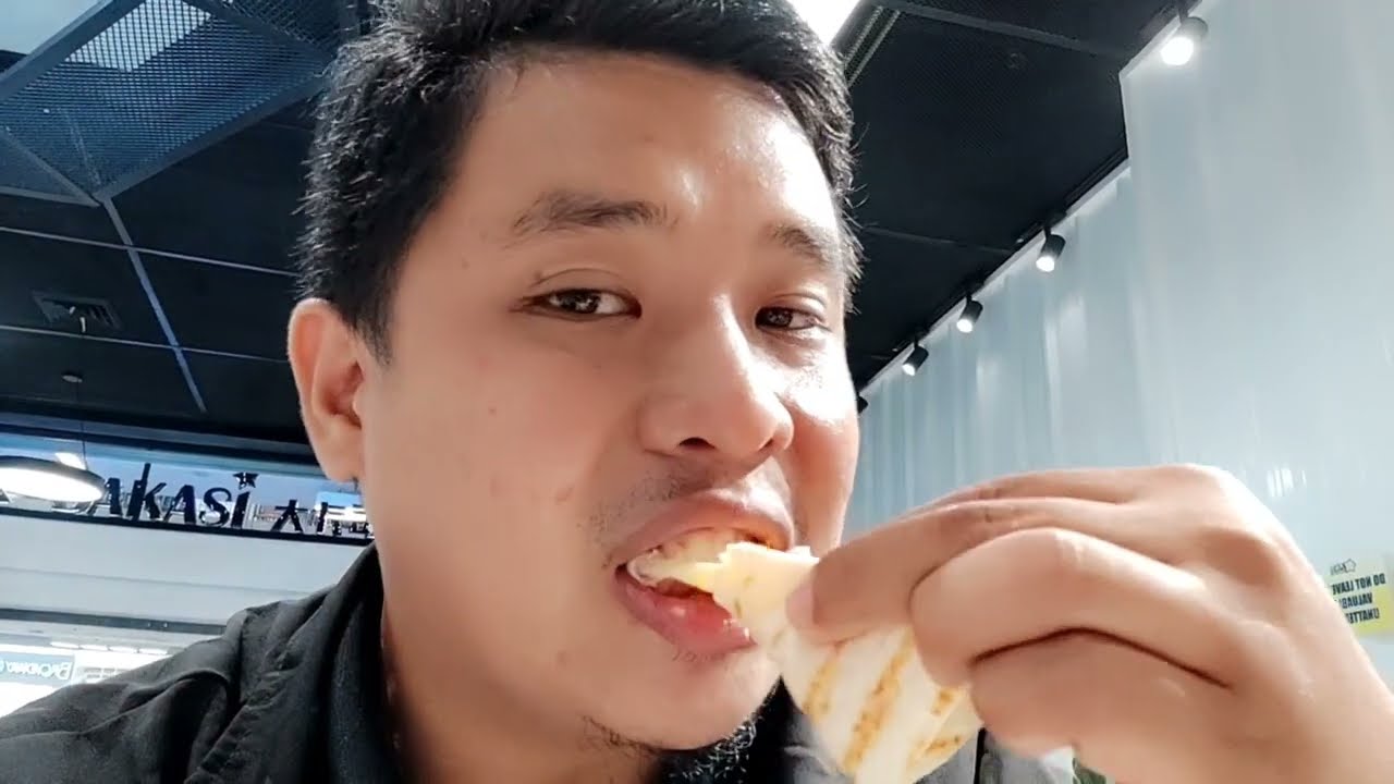 Hot star dakasi | Taiwan's large chicke | Largest chicken in manila ...