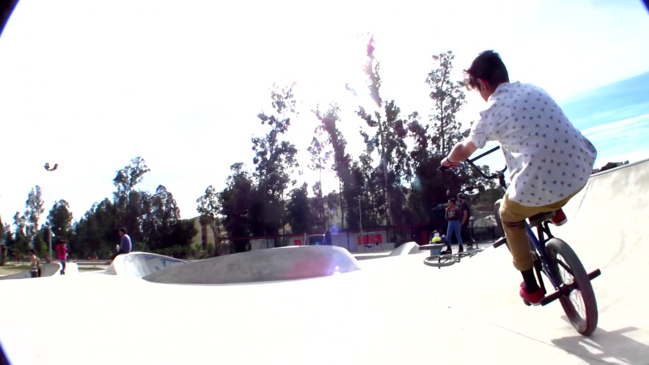 MINICLIP BMX/SKATE - YouTube