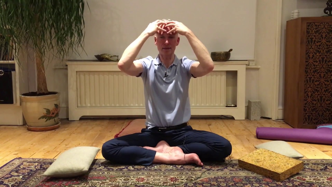 How to sit with ease and comfort in meditation. - YouTube