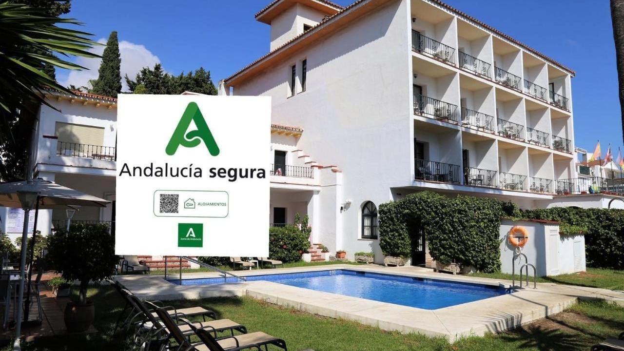 Arcos de Montemar, Torremolinos, Spain - YouTube