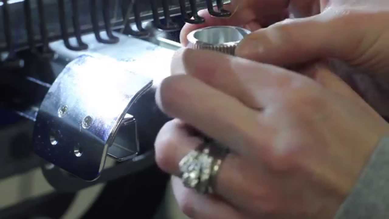 ZSK Maintenance - Changing the Needle Plate Insert on the ZSK - YouTube