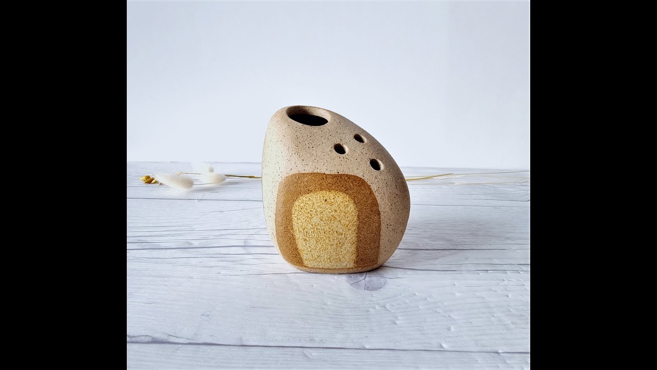 Peter Ellery for Tremaen Pottery Nanceddan Series, Cornish Pebble ...