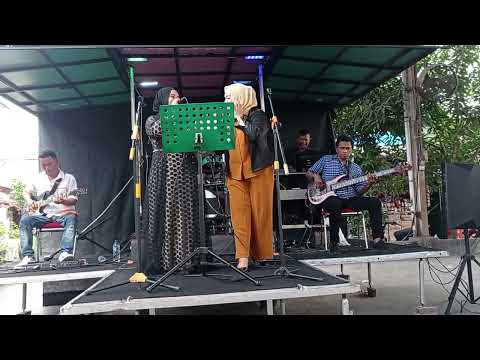 Lagunya Keren dan grup band juga keren