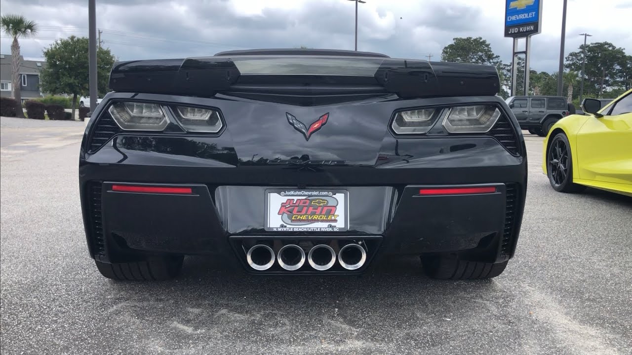 I started all the V8 Sports Cars! Engine Sounds! - YouTube