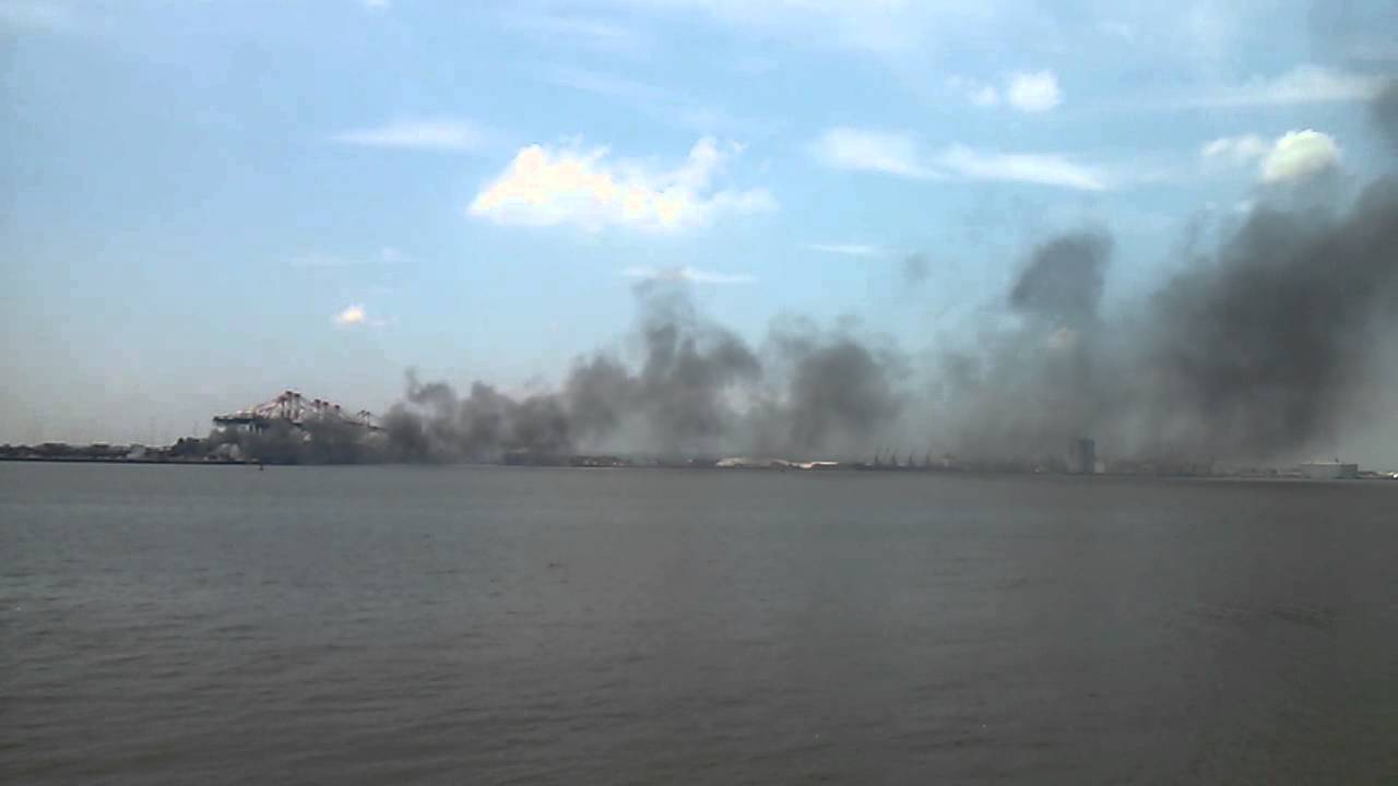 Fire & Explosion at Newark Cargo Port - YouTube