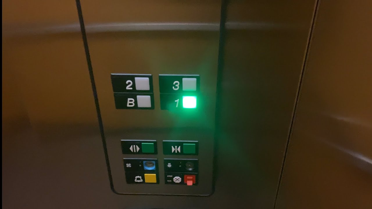 Interesting Older Otis Series 1 LRV Hydraulic Elevator - 2446 Church Rd ...