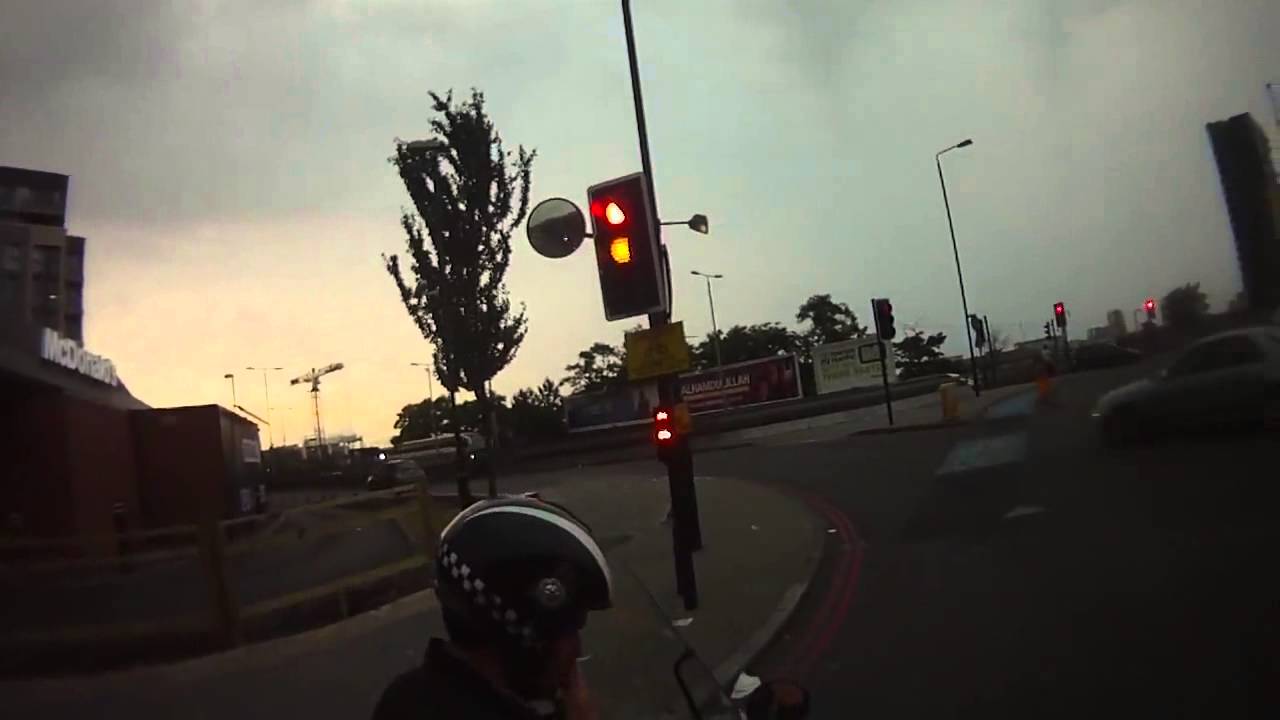 Bow Roundabout - confusion at the death corner - YouTube