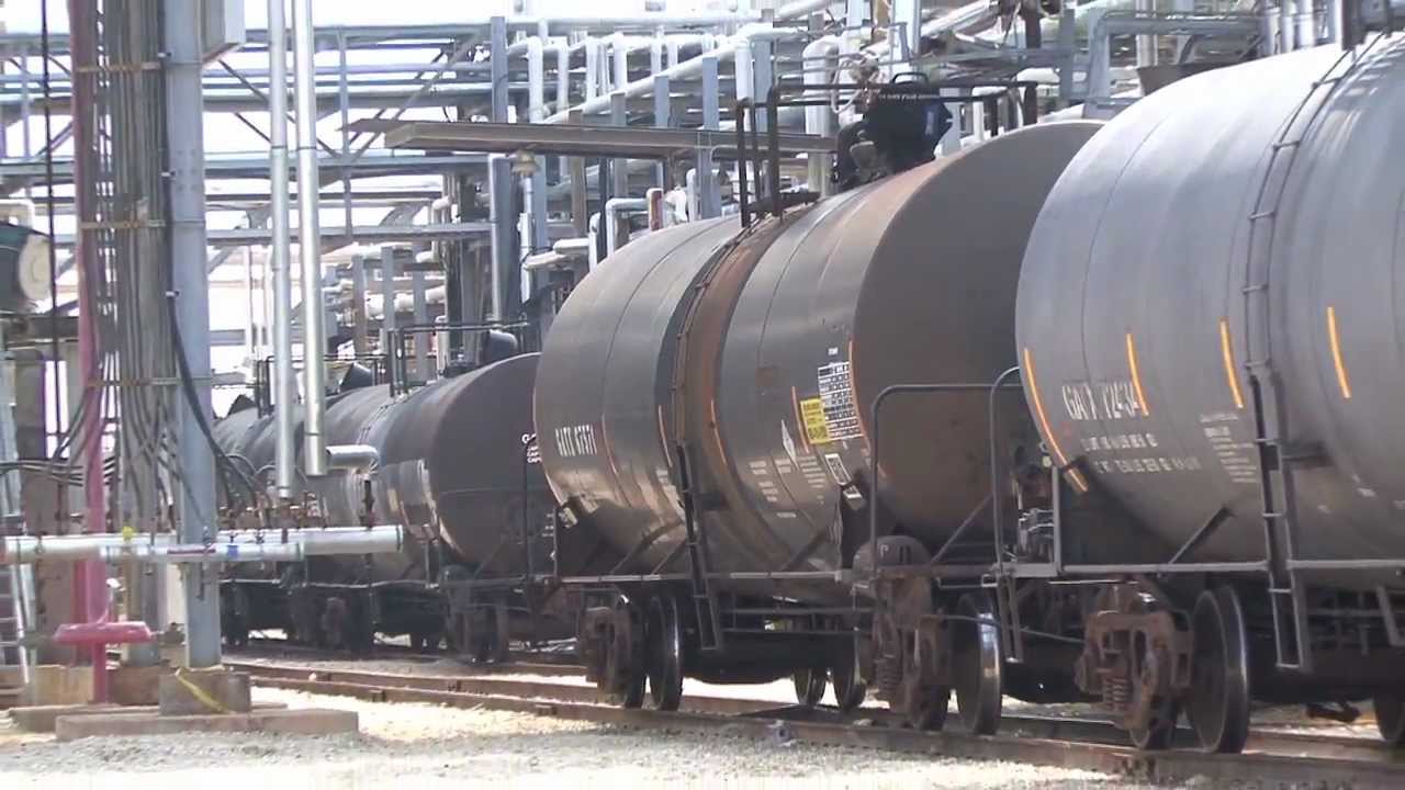 Safe Phenol Transfer at SI Group - YouTube