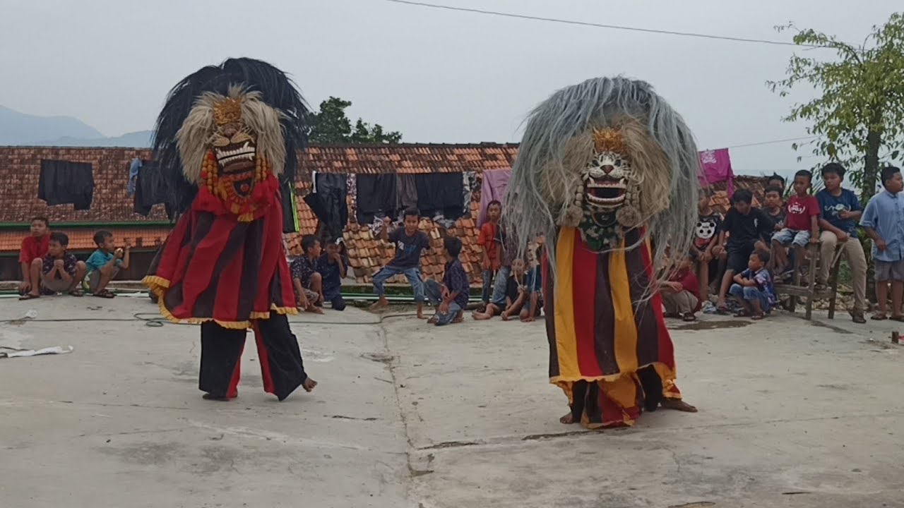 Barongan Duel, Jaranan Cantik~Barongan Blora *Taruno Adi Joyo* di Rumah ...