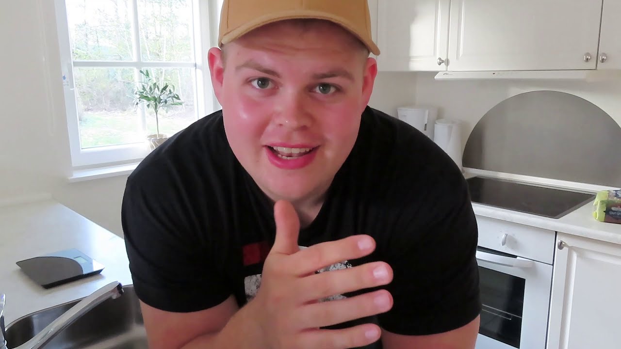 FITNESS BURGER - Brian Eriksen - YouTube