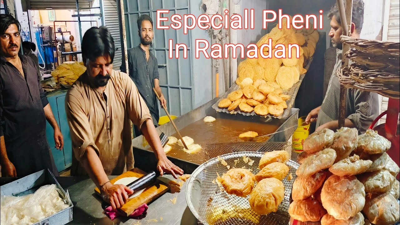 Khajla & Pheni Making in Ramadan | Famous & Special Food in Karachi ...