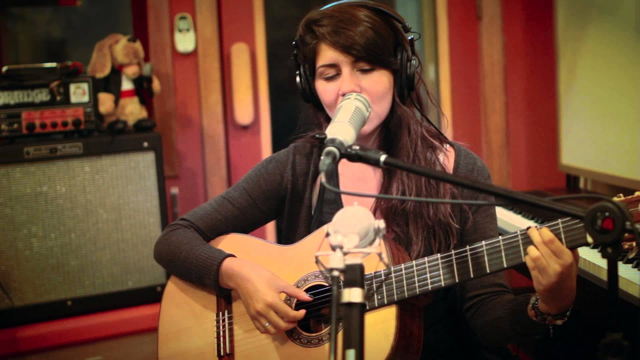 Bárbara Alves - "Assum Preto" (cover acústico) - YouTube