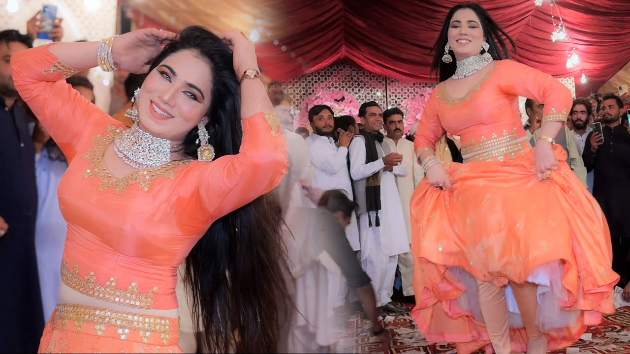 Mehak Malik , Super Hit Dance Performance 2022 - YouTube