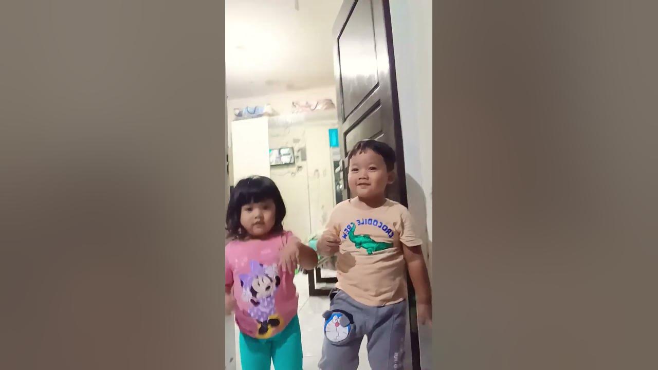 Kaka dan dede - YouTube