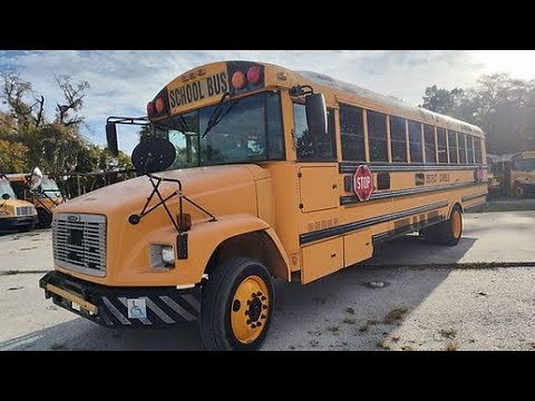 2006 Freightliner School Bus w/ Handicap Lift - YouTube
