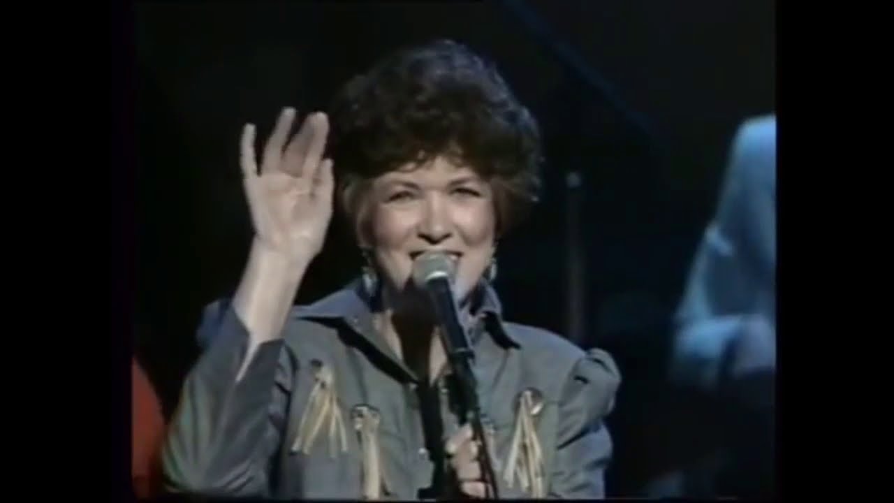 Snippets from the Grand Ole Opry - YouTube
