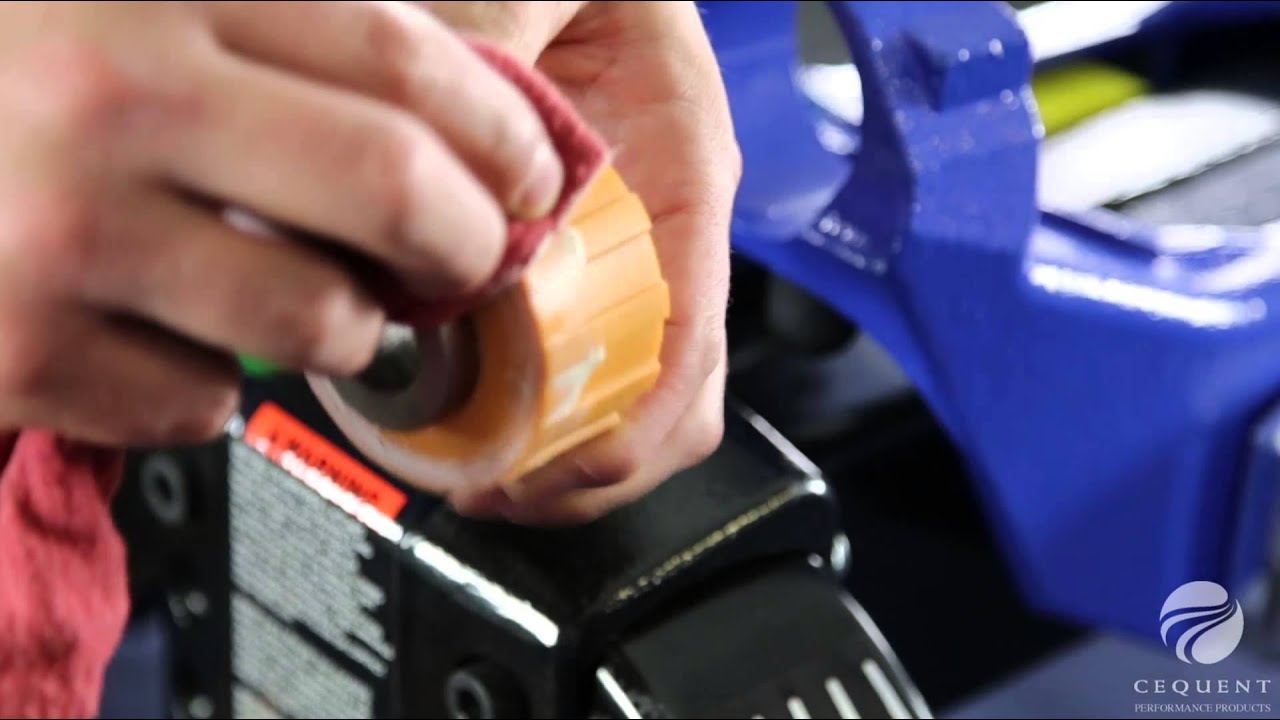 How to Change Reese® R20 Side Vibration Isolators - YouTube