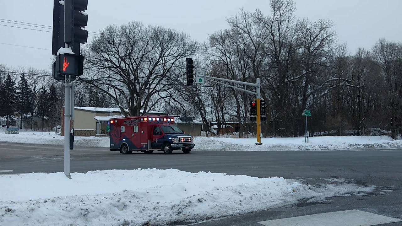 Maplewood Fire/EMS - Medic 331 Responding Code 3 - YouTube