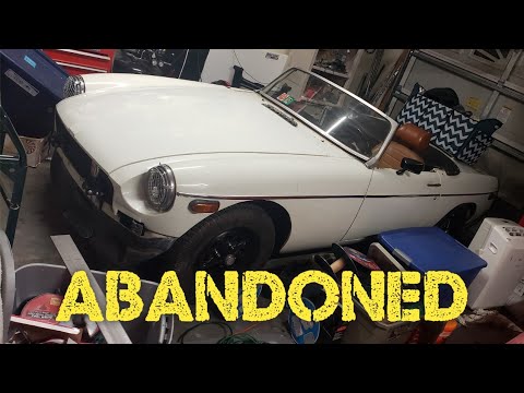 Project Bobby B My 1974.5 MGB Status Update.  Please Stop Raining!