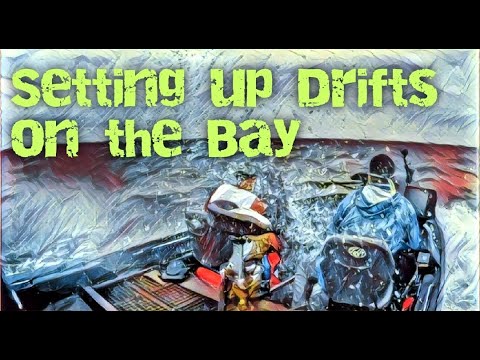 MUSKY! Setting Up Drifts on The Bay... - YouTube