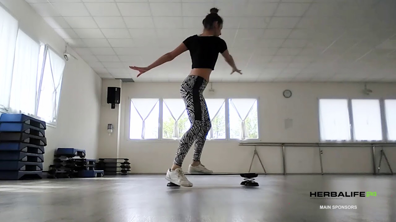 THE ONE - INTERNATIONAL FITNESS TALENT - ALESSIA PICCININI - YouTube