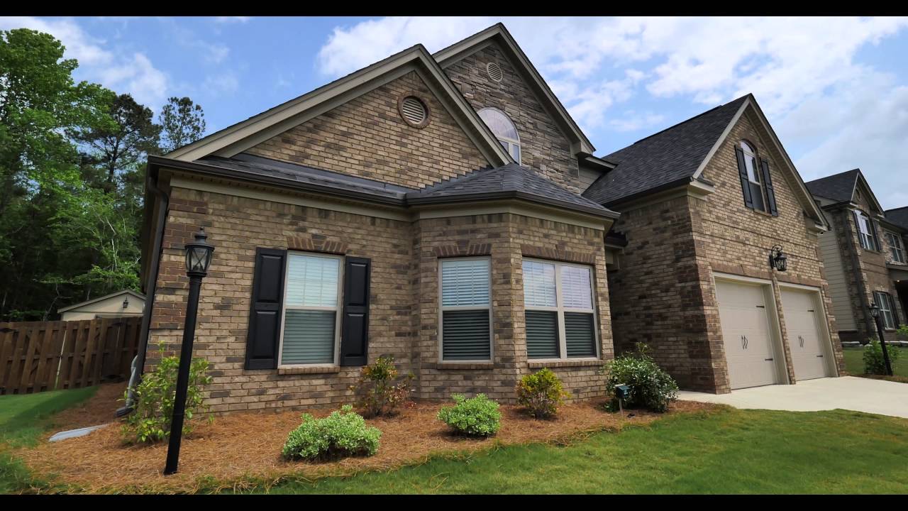 Real Estate in 4K - YouTube