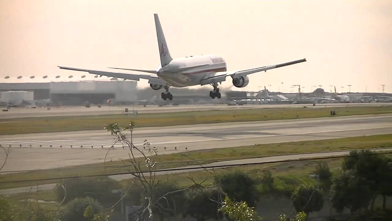 American Airlines Boeing 767-223/ER [N336AA] Landing LAX - YouTube