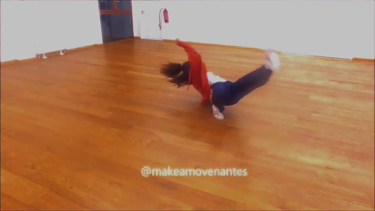 Clementine House Dance freestyle - YouTube